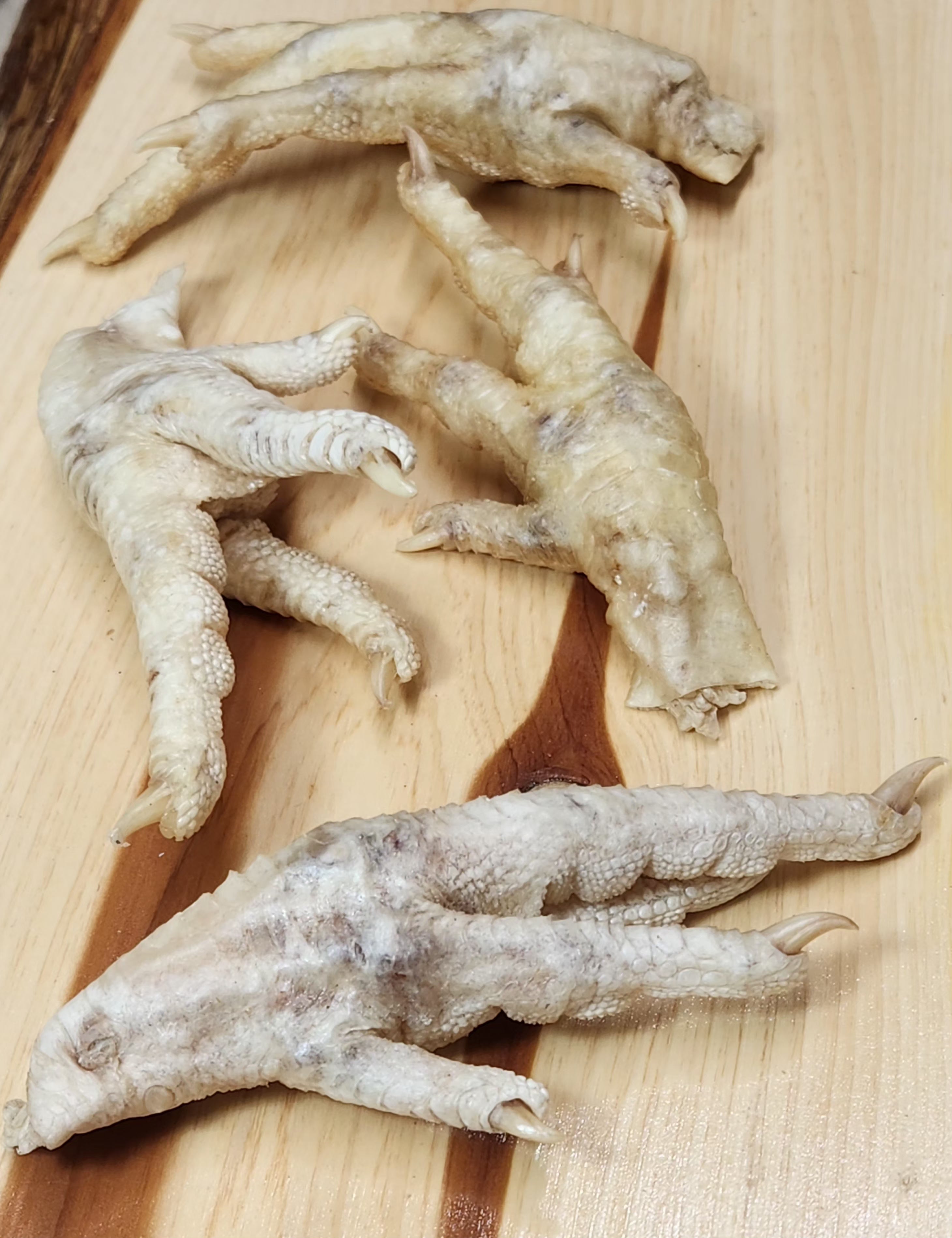 Freeze Dried Chicken Feet – Wuuf Dog
